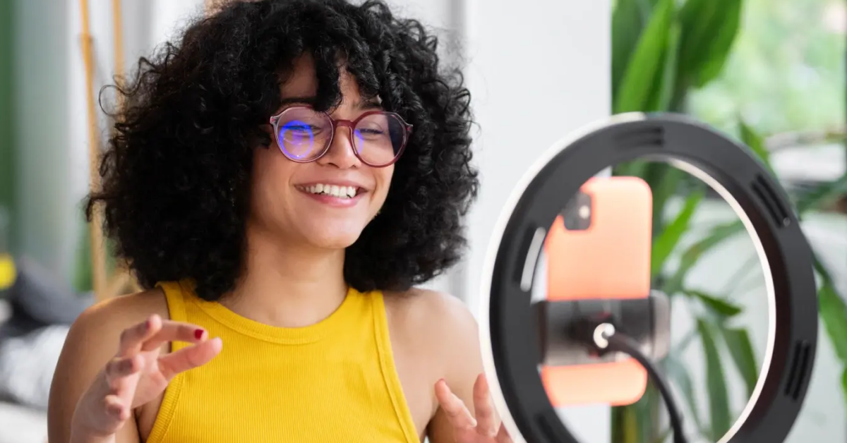 Social Media Video Maker | Make Social Media Videos Online | WeVideo